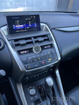 Balts Lexus NX 2016 Liepāja, ar dzinēja tilpumu 2.50 L un nobraukumu 197 tūkst. km par 18850 €, foto 15 vietnē AUTOMOTO.COM.LV
