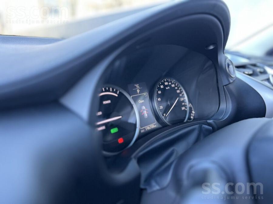 Balts Lexus NX 2016 Liepāja, ar dzinēja tilpumu 2.50 L un nobraukumu 197 tūkst. km par 18850 €, foto 32 vietnē AUTOMOTO.COM.LV