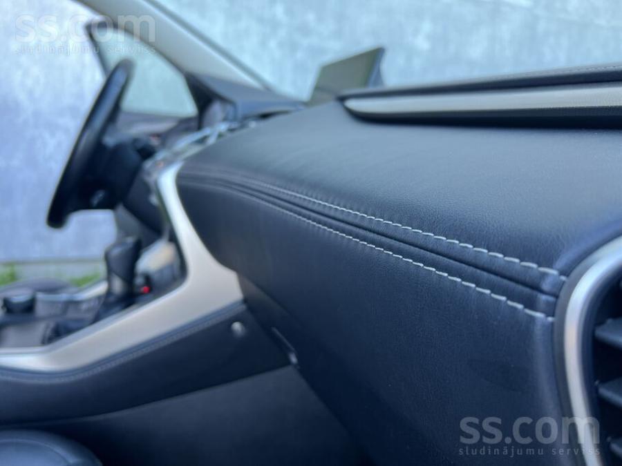 Balts Lexus NX 2016 Liepāja, ar dzinēja tilpumu 2.50 L un nobraukumu 197 tūkst. km par 18850 €, foto 34 vietnē AUTOMOTO.COM.LV