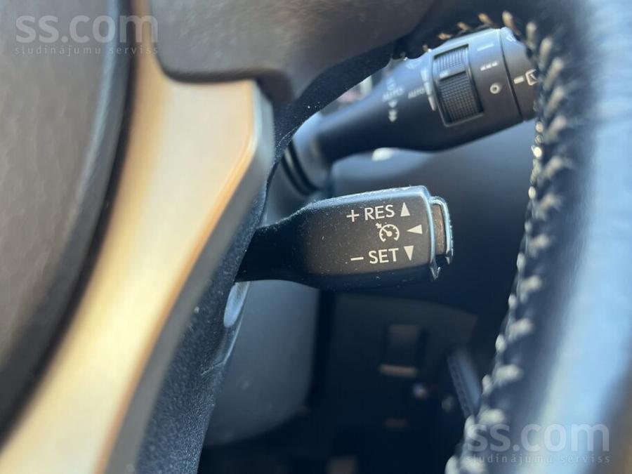 Balts Lexus NX 2016 Liepāja, ar dzinēja tilpumu 2.50 L un nobraukumu 197 tūkst. km par 18850 €, foto 36 vietnē AUTOMOTO.COM.LV