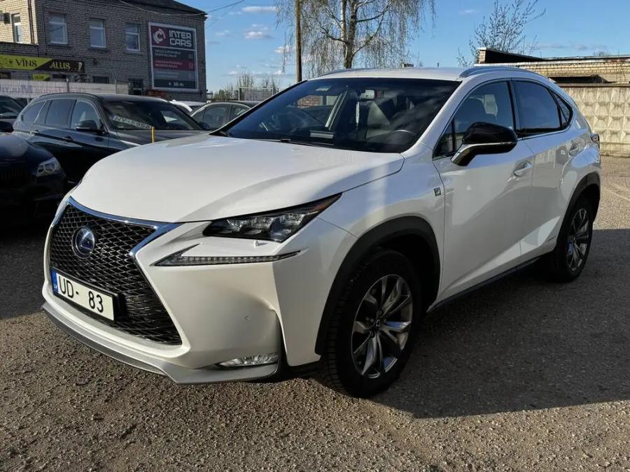 Balts Lexus NX 2016 Daugavpils, ar dzinēja tilpumu 2.50 L un nobraukumu 232 tūkst. km par 20990 €, foto 4 vietnē AUTOMOTO.COM.LV
