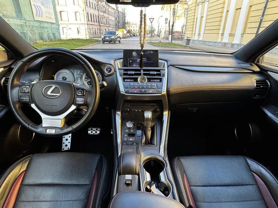 Balts Lexus NX 2016 Daugavpils, ar dzinēja tilpumu 2.50 L un nobraukumu 232 tūkst. km par 20990 €, foto 20 vietnē AUTOMOTO.COM.LV