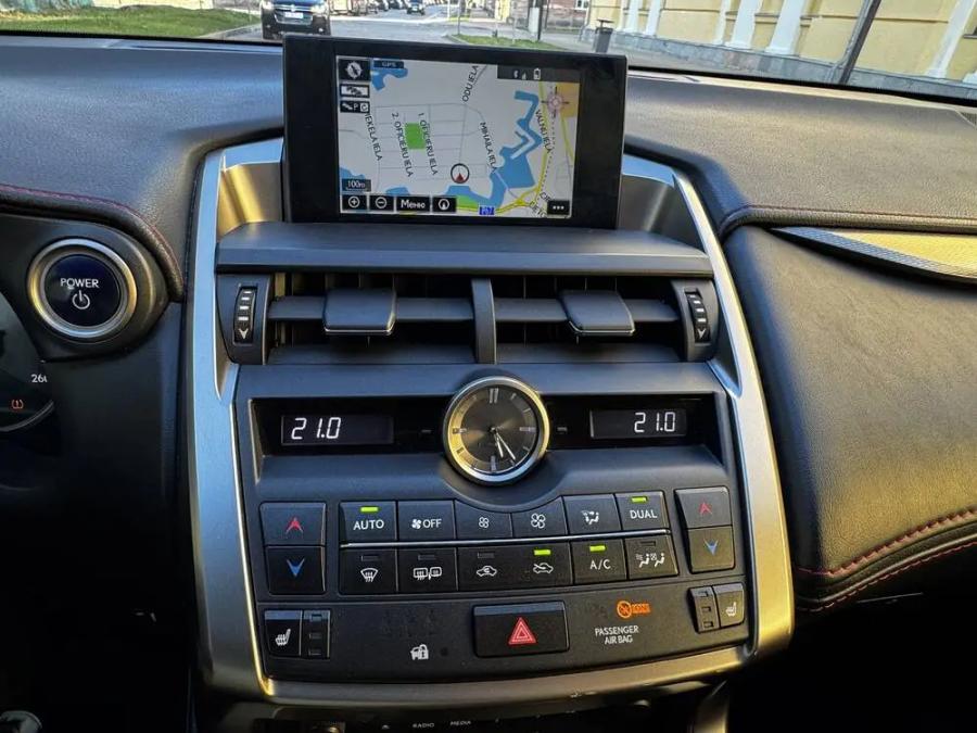 Balts Lexus NX 2016 Daugavpils, ar dzinēja tilpumu 2.50 L un nobraukumu 232 tūkst. km par 20990 €, foto 24 vietnē AUTOMOTO.COM.LV