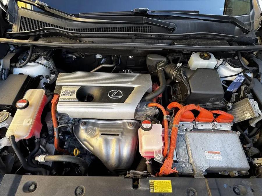 Balts Lexus NX 2016 Daugavpils, ar dzinēja tilpumu 2.50 L un nobraukumu 232 tūkst. km par 20990 €, foto 37 vietnē AUTOMOTO.COM.LV