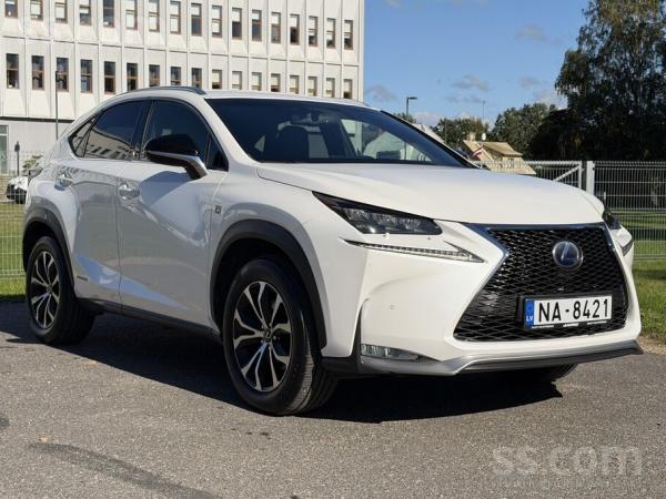 Lexus NX 2016 Rīga vietnē Balts Lexus NX 2016 Rīga, ar dzinēja tilpumu 2.50 L un nobraukumu 212 tūkst. km par 19490 €, foto 5 vietnē AUTOMOTO.COM.LV