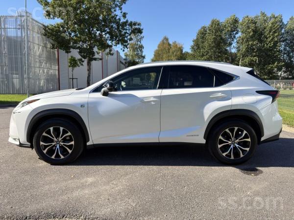 Lexus NX 2016 Rīga vietnē Balts Lexus NX 2016 Rīga, ar dzinēja tilpumu 2.50 L un nobraukumu 212 tūkst. km par 19490 €, foto 6 vietnē AUTOMOTO.COM.LV