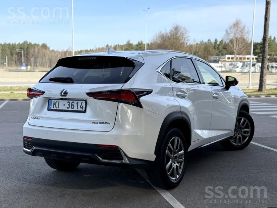 Balts Lexus NX 2017 Rīga, ar dzinēja tilpumu 2.50 L un nobraukumu 0 tūkst. km par 37900 €, foto 3 vietnē AUTOMOTO.COM.LV