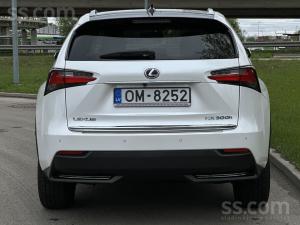 Белый Лексус НХ 2017 в Рига, объемом двигателя 2.50 л и пробегом 116 тыс. км за 22100 €, фото 30 на AUTOMOTO.COM.LV