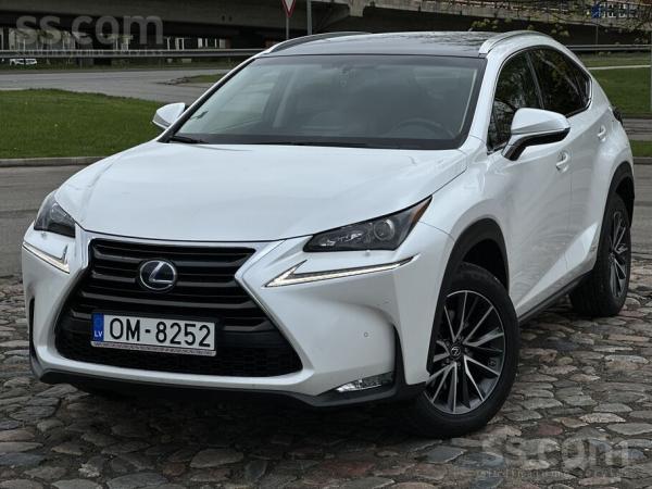 White Lexus NX 2017 in Riga, with an engine capacity of 2.50 L and mileage of 116 thousand km for 22200 €, photo 1 on AUTOMOTO.COM.LV