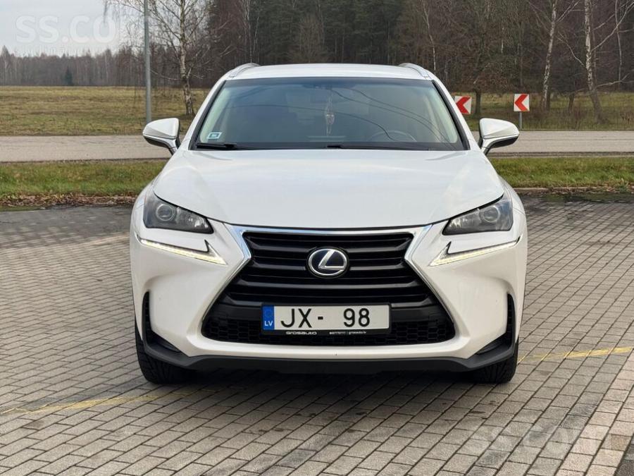 Balts Lexus NX 2017 Rīga, ar dzinēja tilpumu 2.50 L un nobraukumu 180 tūkst. km par 18500 €, foto 1 vietnē AUTOMOTO.COM.LV