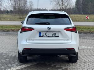 Balts Lexus NX 2017 Rīga, ar dzinēja tilpumu 2.50 L un nobraukumu 180 tūkst. km par 18500 €, foto 5 vietnē AUTOMOTO.COM.LV
