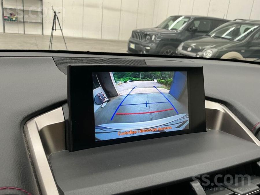 Balts Lexus NX 2017 Daugavpils, ar dzinēja tilpumu 2.50 L un nobraukumu 143 tūkst. km par 23250 €, foto 12 vietnē AUTOMOTO.COM.LV