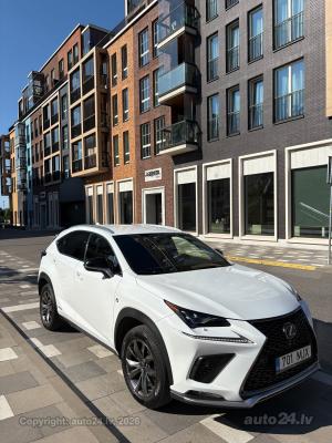 White Lexus NX 2018 in Tallinn, with an engine capacity of 2.50 L and mileage of 122 thousand km for 26500 €, photo 3 on AUTOMOTO.COM.LV