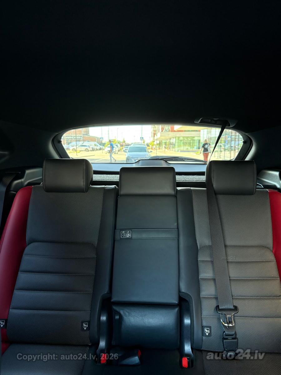 White Lexus NX 2018 in Tallinn, with an engine capacity of 2.50 L and mileage of 122 thousand km for 26500 €, photo 10 on AUTOMOTO.COM.LV