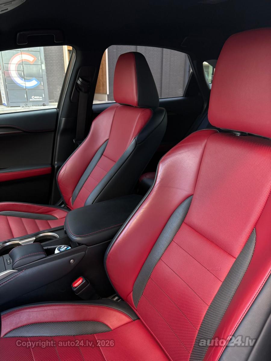 White Lexus NX 2018 in Tallinn, with an engine capacity of 2.50 L and mileage of 122 thousand km for 26500 €, photo 12 on AUTOMOTO.COM.LV