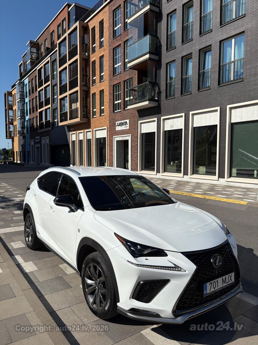 White Lexus NX 2018 in Tallinn, with an engine capacity of 2.50 L and mileage of 122 thousand km for 26500 €, photo 19 on AUTOMOTO.COM.LV