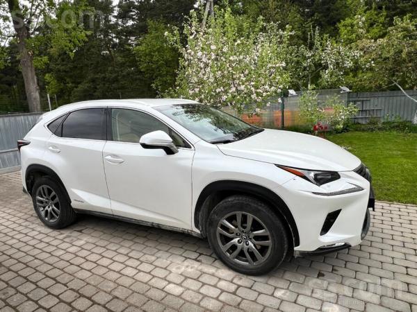 Balts Lexus NX 2019 Rīga, ar dzinēja tilpumu 2.50 L un nobraukumu 86 tūkst. km par 27600 €, foto 2 vietnē AUTOMOTO.COM.LV