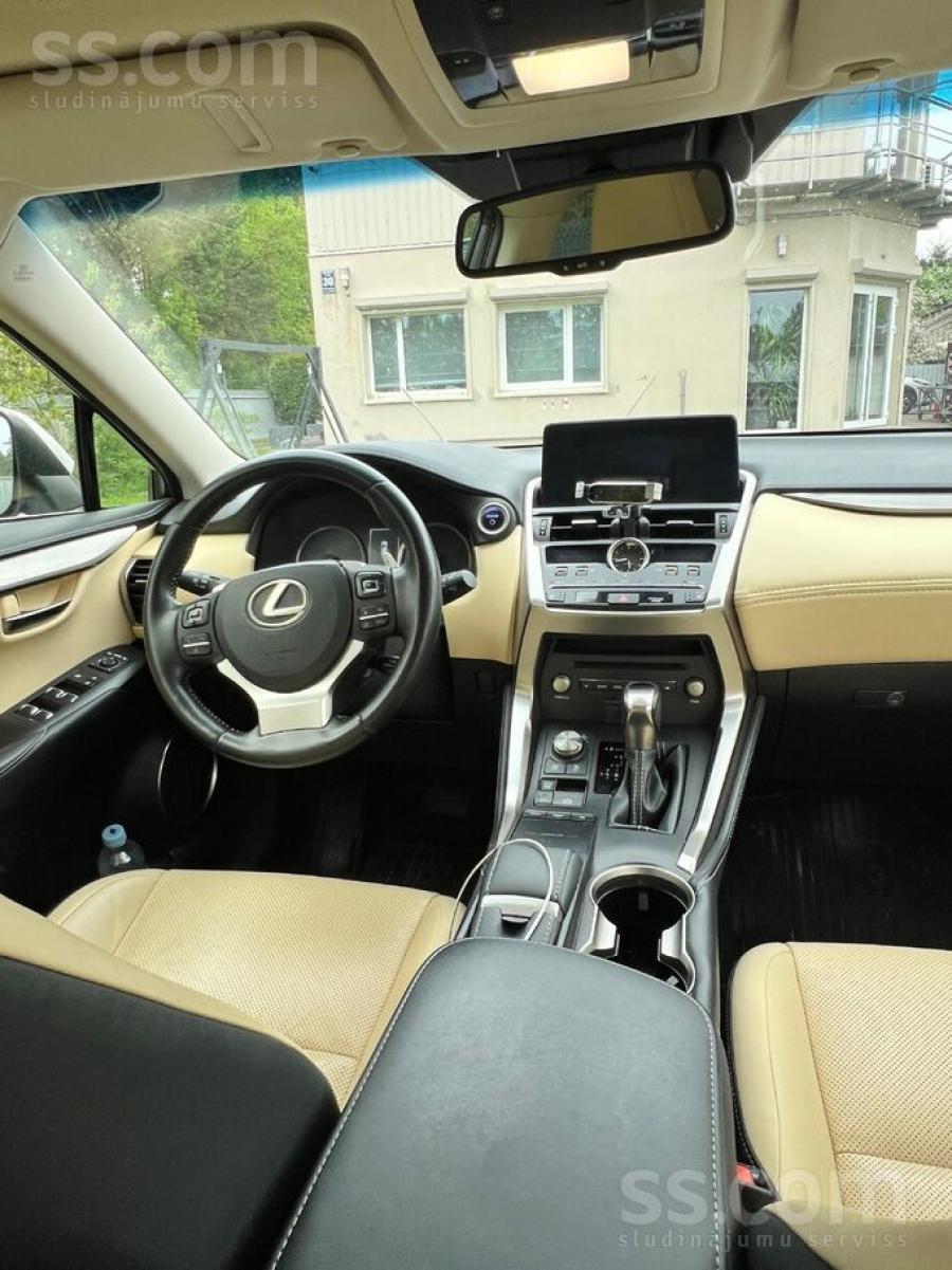 Balts Lexus NX 2019 Rīga, ar dzinēja tilpumu 2.50 L un nobraukumu 86 tūkst. km par 27600 €, foto 7 vietnē AUTOMOTO.COM.LV