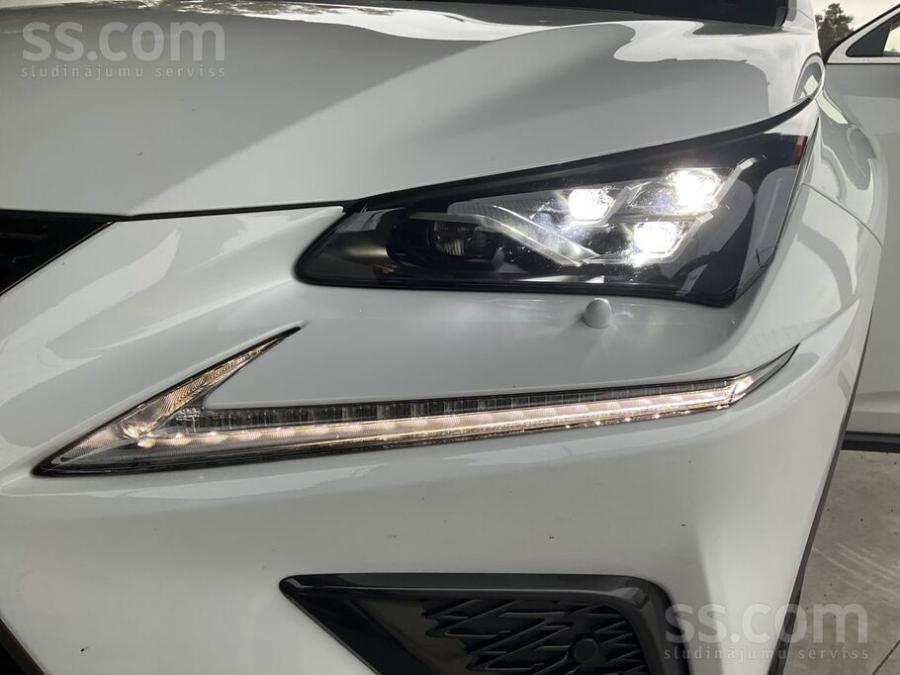 Balts Lexus NX 2019 Daugavpils, ar dzinēja tilpumu 2.50 L un nobraukumu 110 tūkst. km par 26700 €, foto 3 vietnē AUTOMOTO.COM.LV