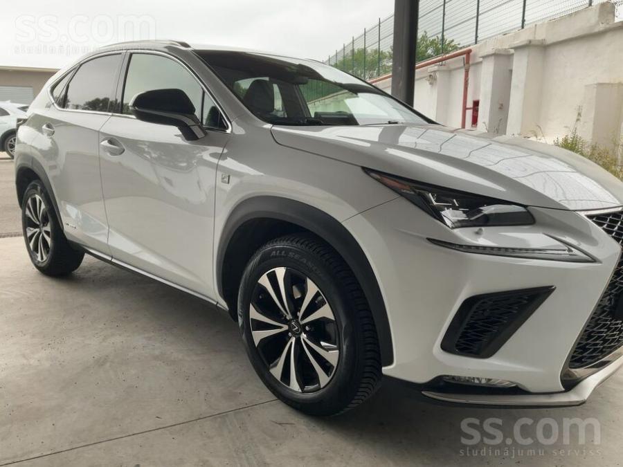 Balts Lexus NX 2019 Daugavpils, ar dzinēja tilpumu 2.50 L un nobraukumu 110 tūkst. km par 26700 €, foto 8 vietnē AUTOMOTO.COM.LV