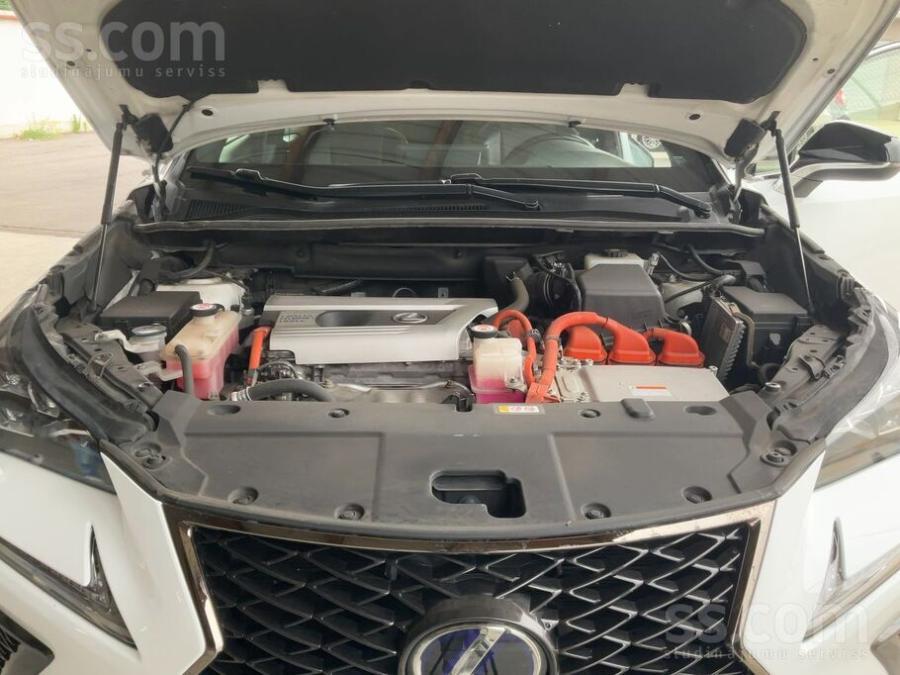 Balts Lexus NX 2019 Daugavpils, ar dzinēja tilpumu 2.50 L un nobraukumu 110 tūkst. km par 26700 €, foto 13 vietnē AUTOMOTO.COM.LV