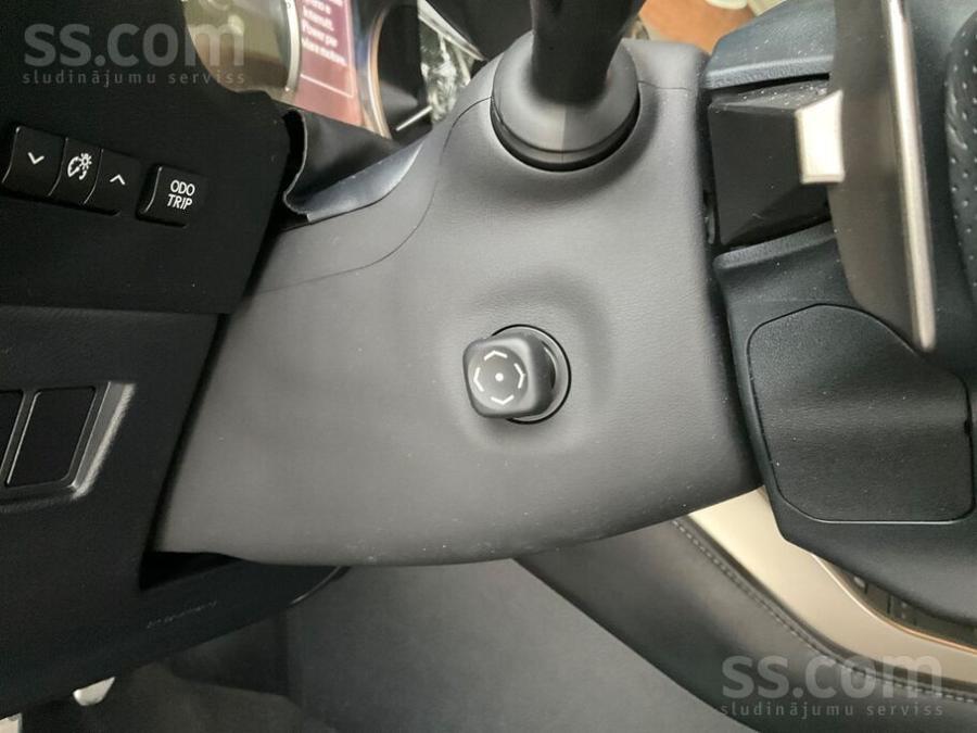 Balts Lexus NX 2019 Daugavpils, ar dzinēja tilpumu 2.50 L un nobraukumu 110 tūkst. km par 26700 €, foto 18 vietnē AUTOMOTO.COM.LV