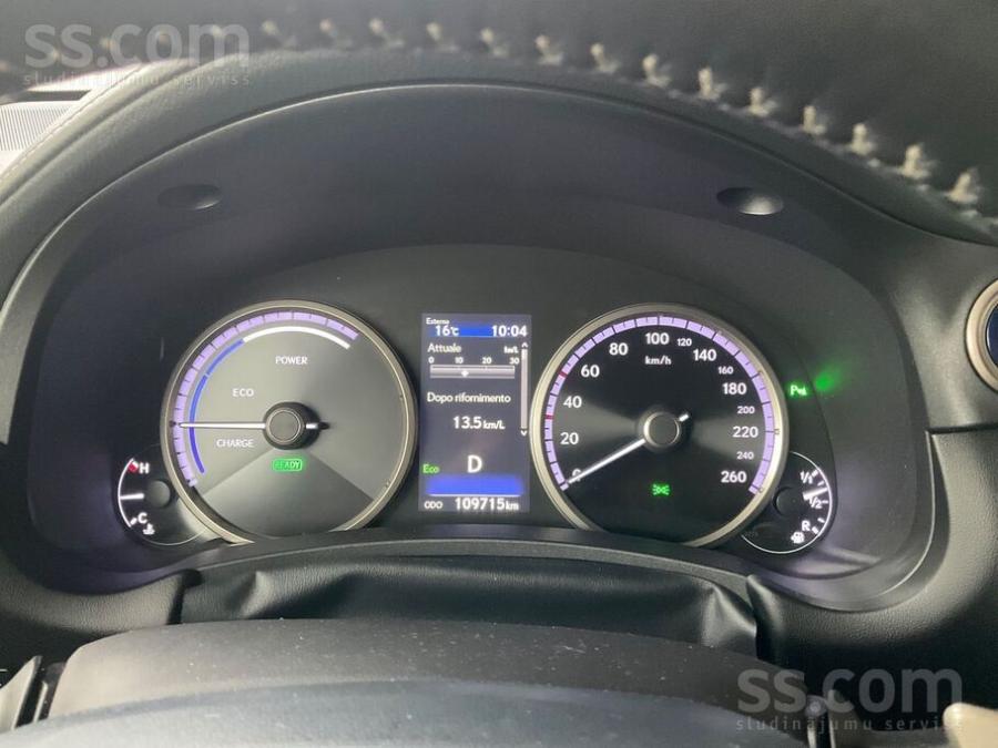 Balts Lexus NX 2019 Daugavpils, ar dzinēja tilpumu 2.50 L un nobraukumu 110 tūkst. km par 26700 €, foto 23 vietnē AUTOMOTO.COM.LV