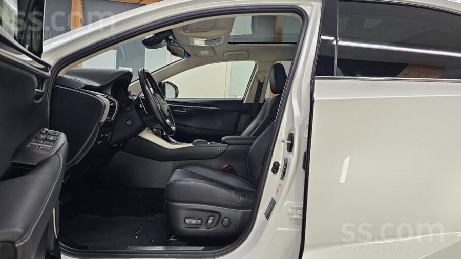 Balts Lexus NX 2019 Tallina, ar dzinēja tilpumu 2.50 L un nobraukumu 71 tūkst. km par 31995 €, foto 8 vietnē AUTOMOTO.COM.LV