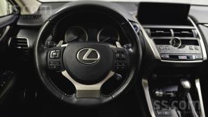 Balts Lexus NX 2019 Tallina, ar dzinēja tilpumu 2.50 L un nobraukumu 71 tūkst. km par 31995 €, foto 17 vietnē AUTOMOTO.COM.LV