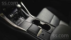 Balts Lexus NX 2019 Tallina, ar dzinēja tilpumu 2.50 L un nobraukumu 71 tūkst. km par 31995 €, foto 25 vietnē AUTOMOTO.COM.LV