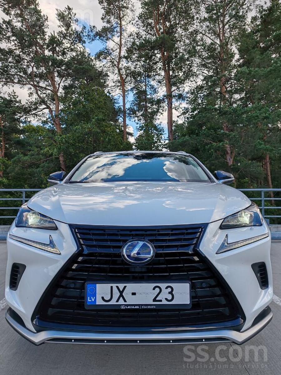 Balts Lexus NX 2021 Rīga, ar dzinēja tilpumu 2.50 L un nobraukumu 31 tūkst. km par 38500 €, foto 8 vietnē AUTOMOTO.COM.LV