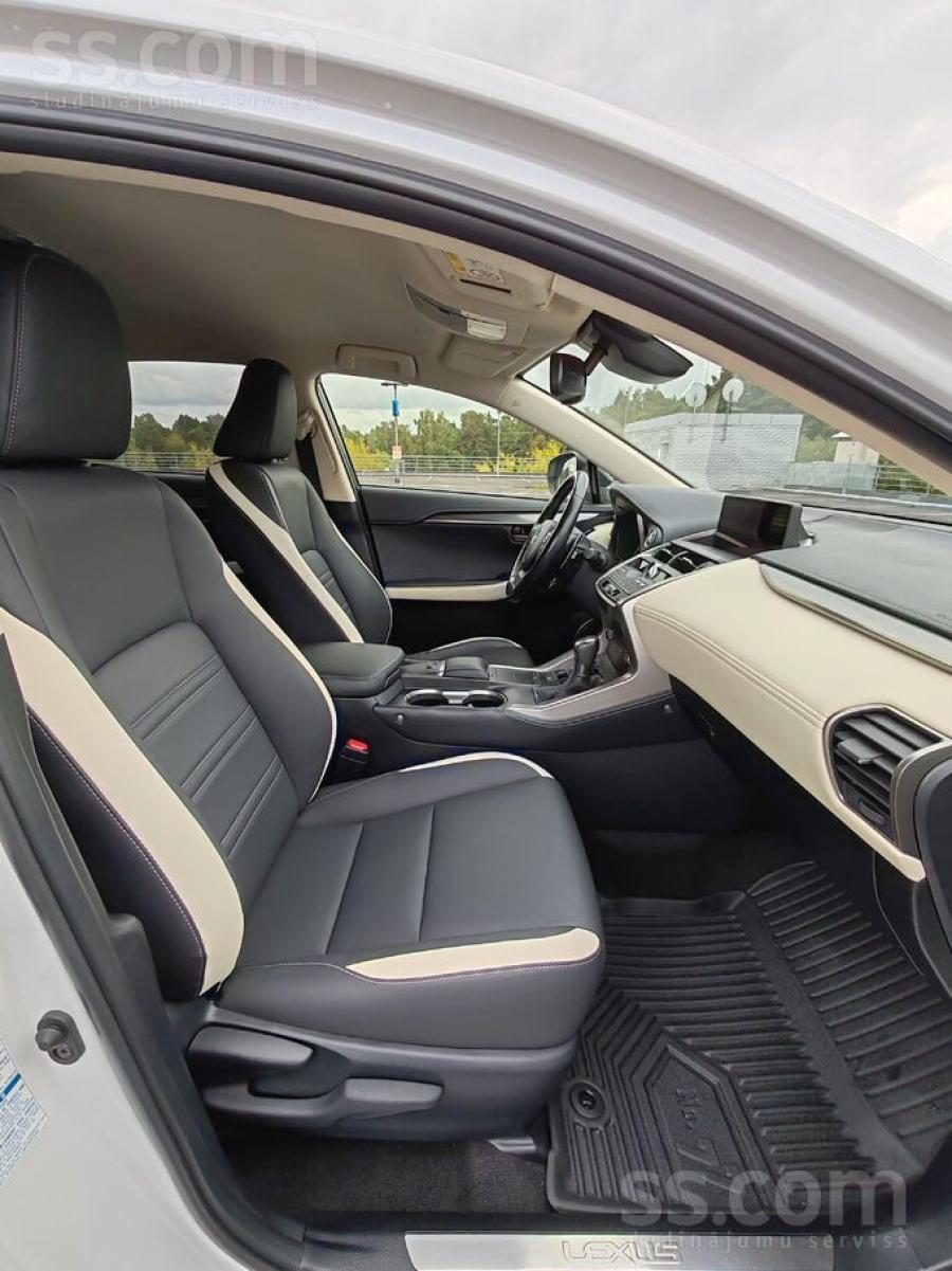 Balts Lexus NX 2021 Rīga, ar dzinēja tilpumu 2.50 L un nobraukumu 31 tūkst. km par 38500 €, foto 12 vietnē AUTOMOTO.COM.LV