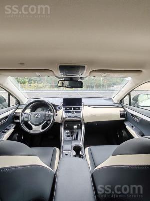 Balts Lexus NX 2021 Rīga, ar dzinēja tilpumu 2.50 L un nobraukumu 31 tūkst. km par 38500 €, foto 14 vietnē AUTOMOTO.COM.LV