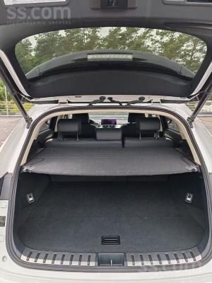 Balts Lexus NX 2021 Rīga, ar dzinēja tilpumu 2.50 L un nobraukumu 31 tūkst. km par 38500 €, foto 17 vietnē AUTOMOTO.COM.LV