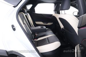 Balts Lexus NX 2023 Tallina, ar dzinēja tilpumu 2.50 L un nobraukumu 12 tūkst. km par 50900 €, foto 10 vietnē AUTOMOTO.COM.LV