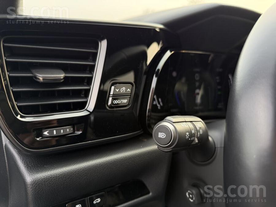 Balts Lexus NX 2023 Jelgava, ar dzinēja tilpumu 2.50 L un nobraukumu 93 tūkst. km par 44500 €, foto 29 vietnē AUTOMOTO.COM.LV