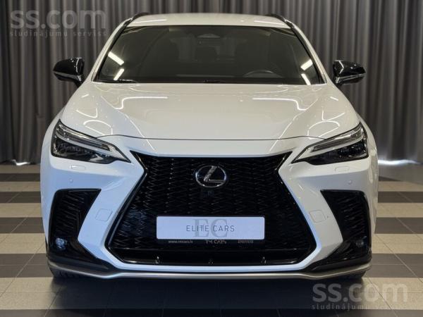 Balts Lexus NX 2023 Rīga, ar dzinēja tilpumu 2.50 L un nobraukumu 96 tūkst. km par 44990 €, foto 2 vietnē AUTOMOTO.COM.LV