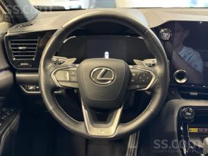 White Lexus NX 2023 in Riga, with an engine capacity of 2.50 L and mileage of 96 thousand km for 44990 €, photo 16 on AUTOMOTO.COM.LV