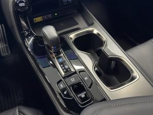 White Lexus NX 2023 in Riga, with an engine capacity of 2.50 L and mileage of 96 thousand km for 44990 €, photo 22 on AUTOMOTO.COM.LV