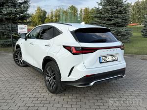Balts Lexus NX 2023 Jelgava, ar dzinēja tilpumu 2.50 L un nobraukumu 100 tūkst. km par 42800 €, foto 4 vietnē AUTOMOTO.COM.LV