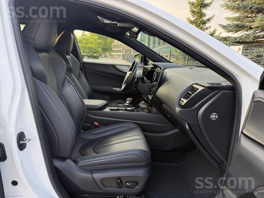 Balts Lexus NX 2023 Jelgava, ar dzinēja tilpumu 2.50 L un nobraukumu 100 tūkst. km par 42800 €, foto 13 vietnē AUTOMOTO.COM.LV