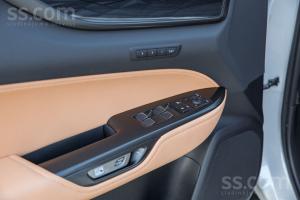 Balts Lexus NX 2024 Rīga, ar dzinēja tilpumu 2.50 L un nobraukumu 34 tūkst. km par 59700 €, foto 10 vietnē AUTOMOTO.COM.LV