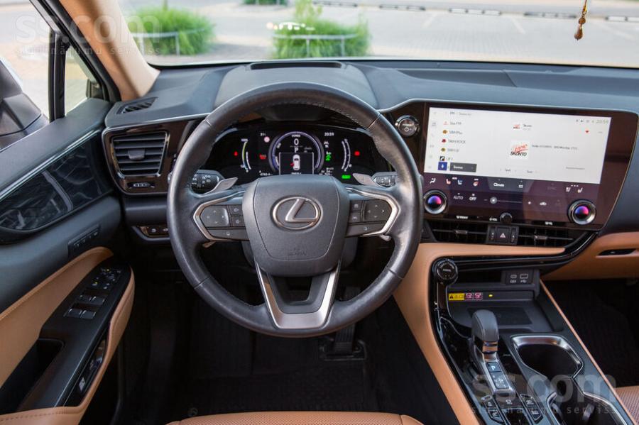 Balts Lexus NX 2024 Rīga, ar dzinēja tilpumu 2.50 L un nobraukumu 34 tūkst. km par 59700 €, foto 19 vietnē AUTOMOTO.COM.LV