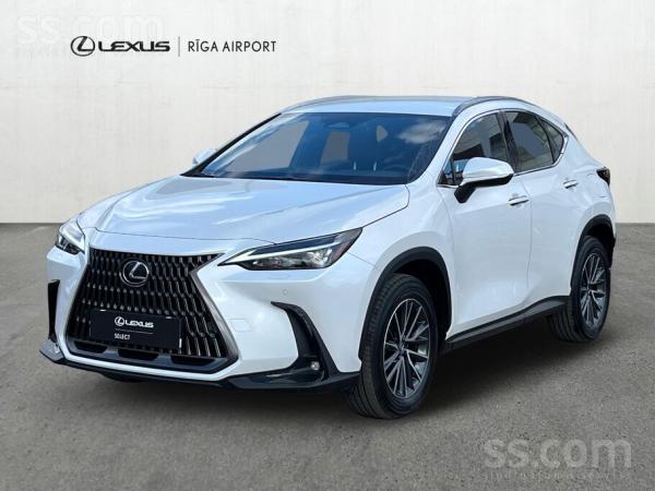 White Lexus NX 2025 in Riga, with an engine capacity of 2.50 L and mileage of 26 thousand km for 49900 €, photo 1 on AUTOMOTO.COM.LV