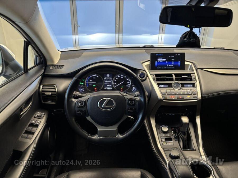 White Lexus NX 2015 in Tallinn, with an engine capacity of 2.50 L and mileage of 214 thousand km for 19500 €, photo 12 on AUTOMOTO.COM.LV