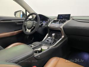 Balts Lexus NX 2015 Tallina, ar dzinēja tilpumu 2.49 L un nobraukumu 113 tūkst. km par 21990 €, foto 12 vietnē AUTOMOTO.COM.LV