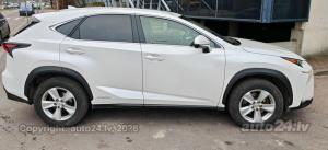 White Lexus NX 2016 in Tallinn, with an engine capacity of 2.50 L and mileage of 197 thousand km for 19990 €, photo 4 on AUTOMOTO.COM.LV