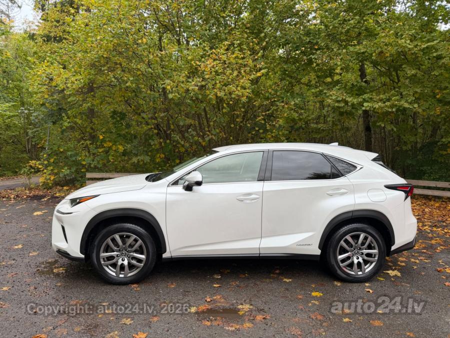 White Lexus NX 2017 in Tallinn, with an engine capacity of 2.50 L and mileage of 148 thousand km for 24900 €, photo 1 on AUTOMOTO.COM.LV