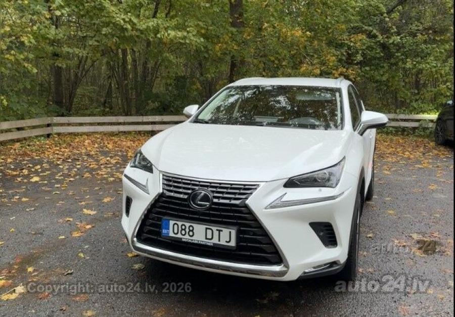 White Lexus NX 2017 in Tallinn, with an engine capacity of 2.50 L and mileage of 148 thousand km for 24900 €, photo 15 on AUTOMOTO.COM.LV