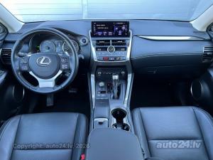 Balts Lexus NX 2018 Tallina, ar dzinēja tilpumu 2.50 L un nobraukumu 159 tūkst. km par 26900 €, foto 8 vietnē AUTOMOTO.COM.LV